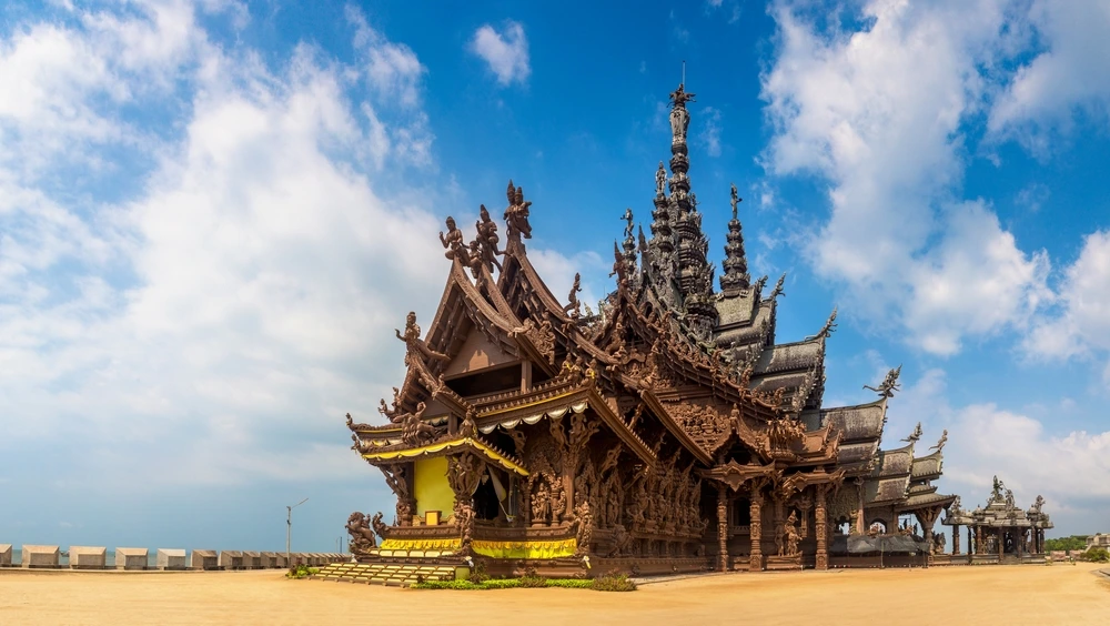 Most Beautiful Buildings in the World Ranked 2025